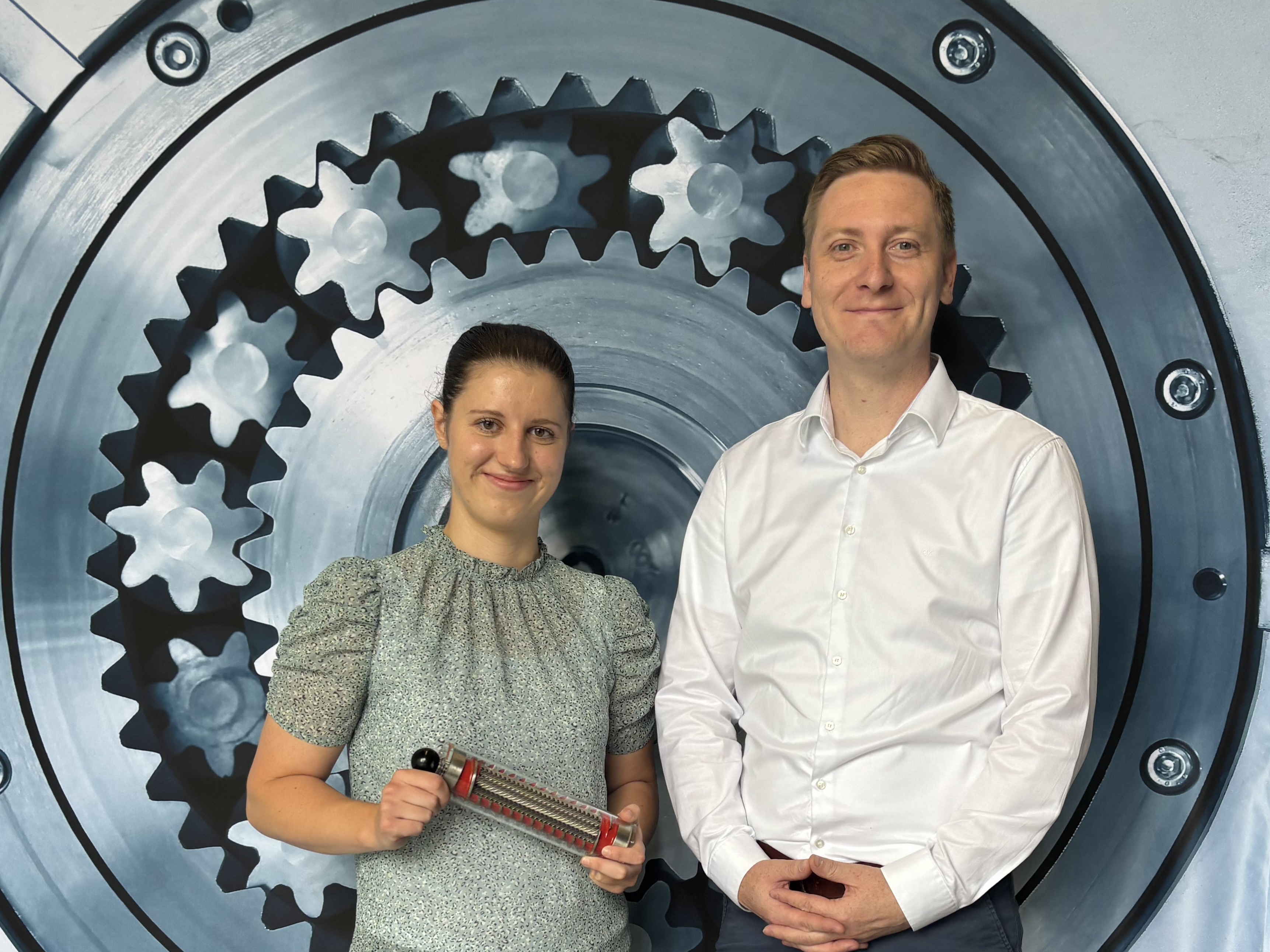 Planetary Roller Extruder meets young pharmacists - ENTEX Rust ...