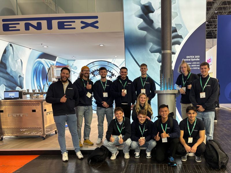 ENTEX-trainees at K2025 - ENTEX Rust & Mitschke GmbH
